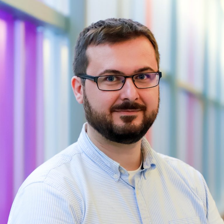 Doc. dr. sc. Lovro Lamot, dr. med. - Solmed Clinic